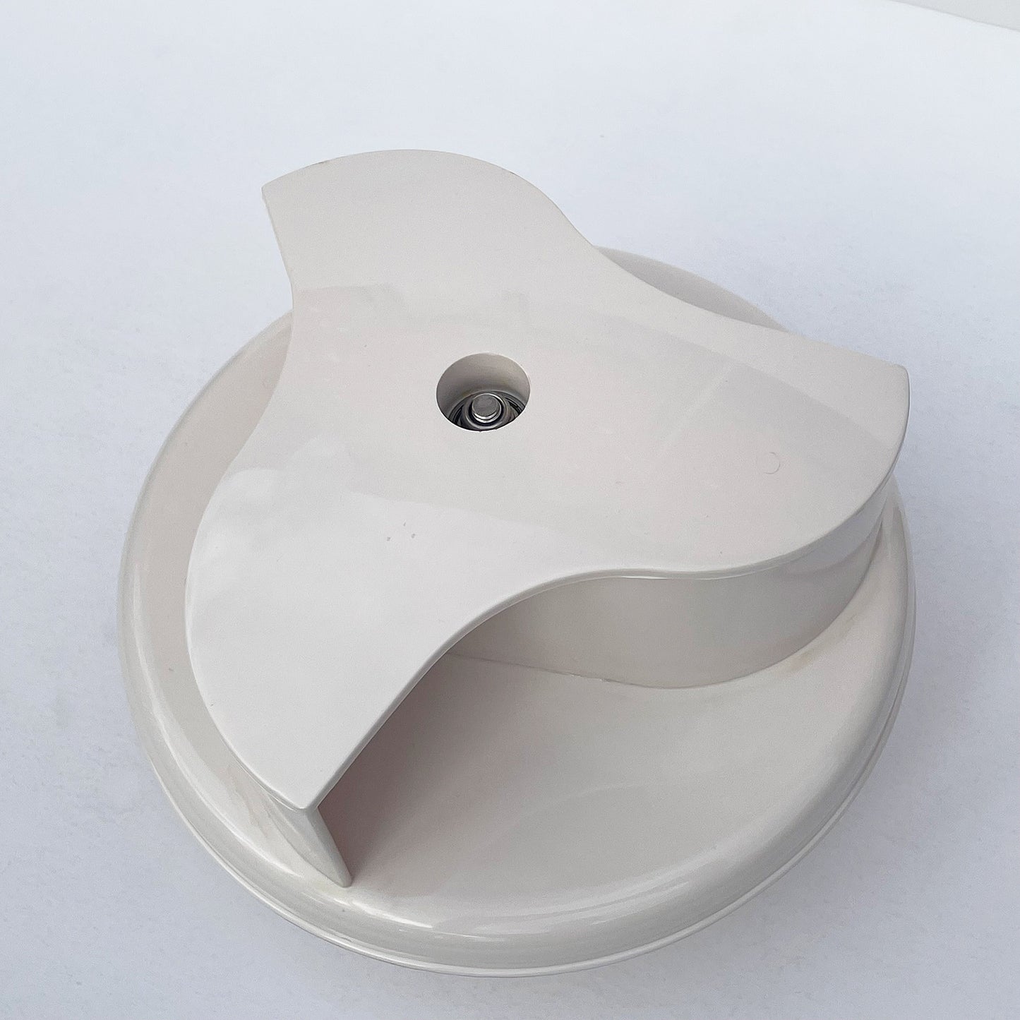 Rotary roof vent for van bus caravans - wind driven air vent for vans ...