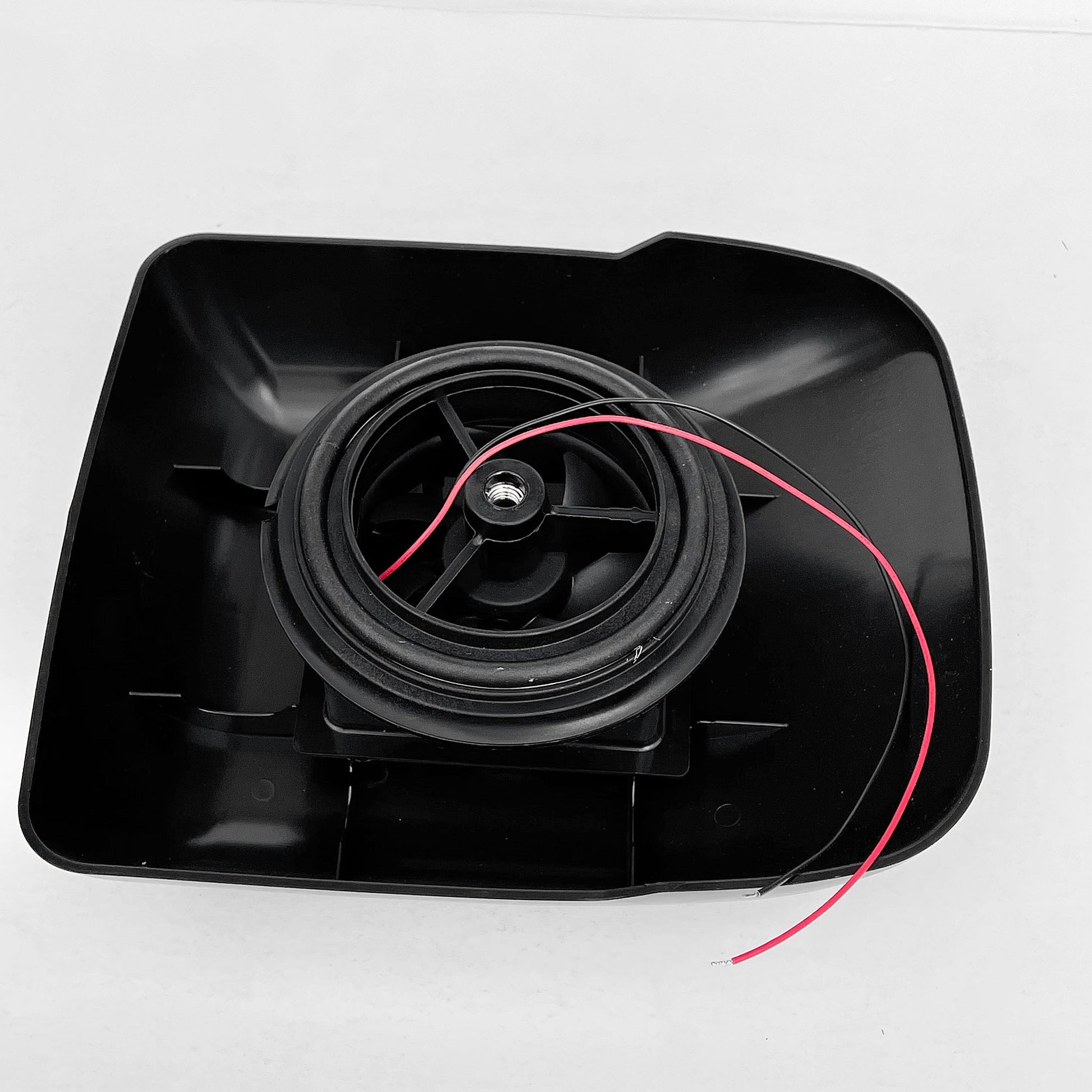 Small Low profile motorised van roof vent for commercial vehicles ...